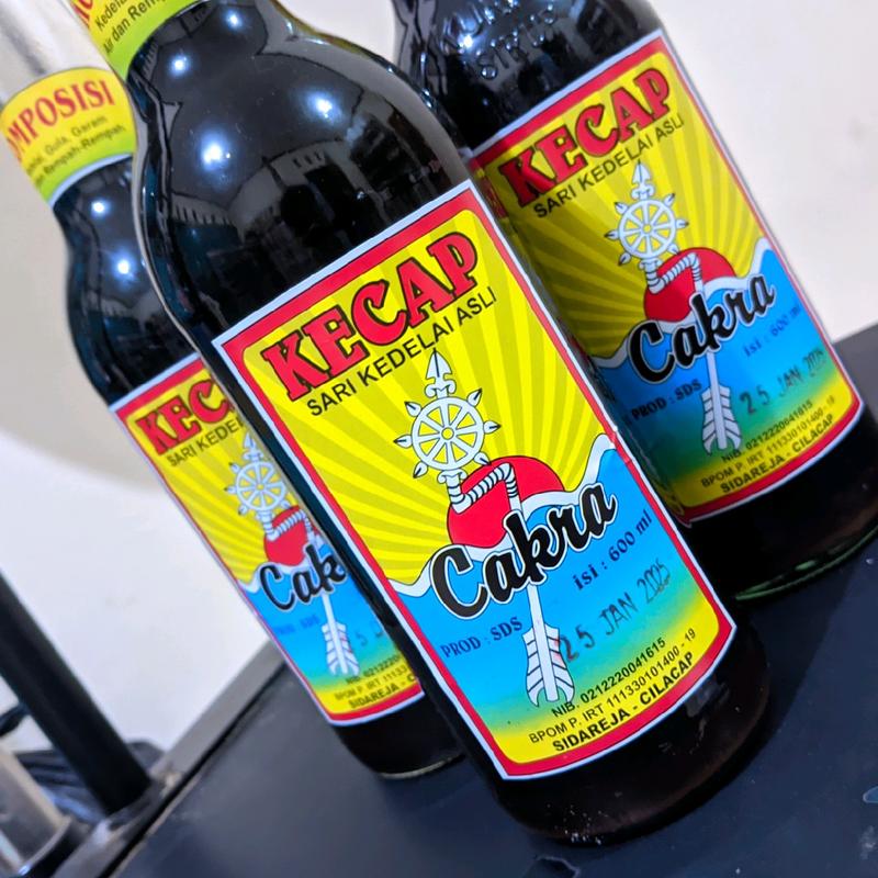 Kecap sari kedelai asli cap cakra isi 600 ml - Shop | Tokopedia
