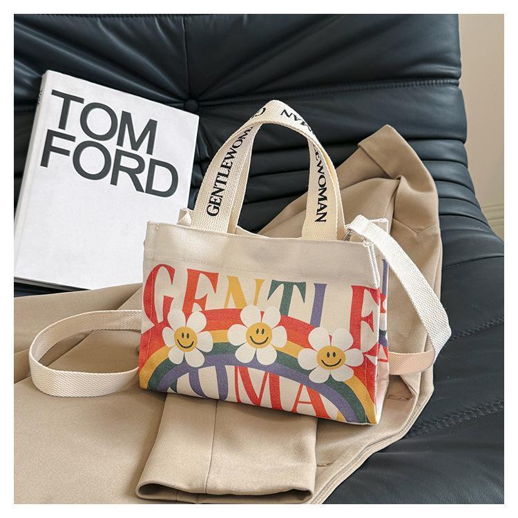 Beg Kanvas, GENTLEWOMAN, Untuk Wanita, Dari Thailand, Beg Tote - TikTok ...