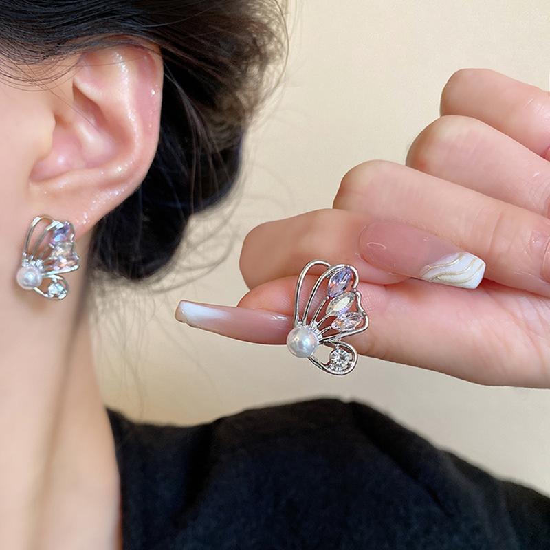 Metal hollow pearl butterfly exquisite temperament earrings personality ...