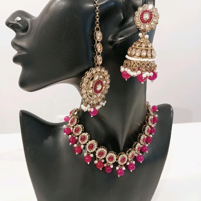 Choker set Reverse AD stone - TikTok Shop Malaysia