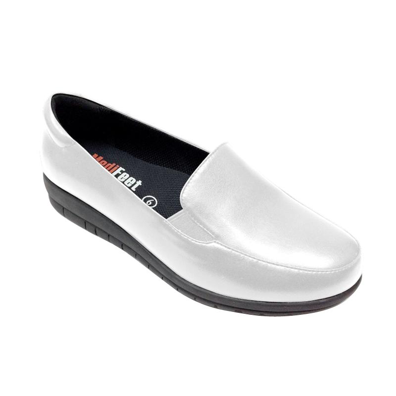MW038 WALKABOUT ANTI SHOCK SLIP-ON UNIFORM - TikTok Shop Malaysia