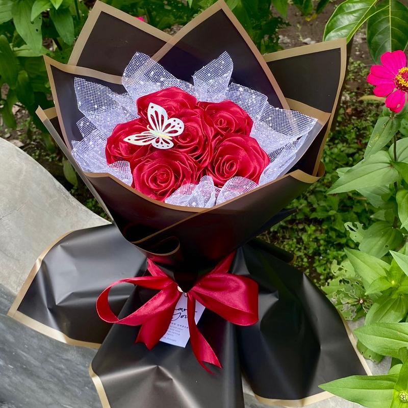 Bucket pita satin marron 6 tangkai - Shop | Tokopedia