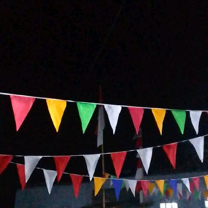 Bendera segitiga warna warni - Shop | Tokopedia