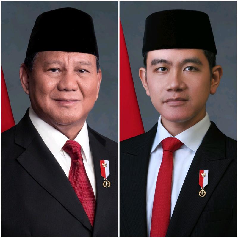 [1 Set] Poster Resmi Presiden, Wakil Presiden RI Periode 2024-2029 ...