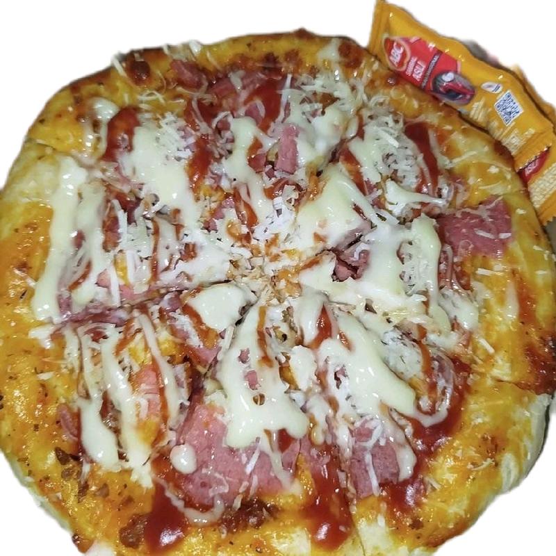 pizza erlika enak Enakk ENAKKK dengan taburan irisan beep burger - Shop ...
