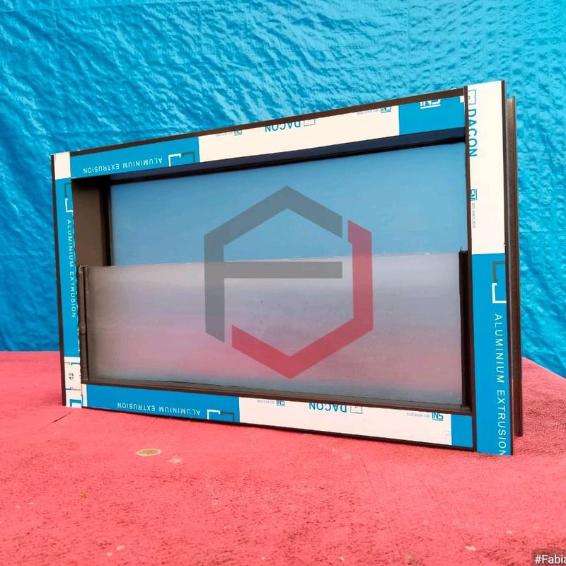 boven kaca zig-zag kamar mandi penerang dan pentilasi udara 35x60 ...