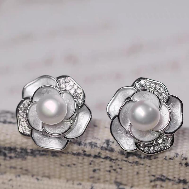 Fashion rose design earrings x0012 - TikTok Shop Singapore
