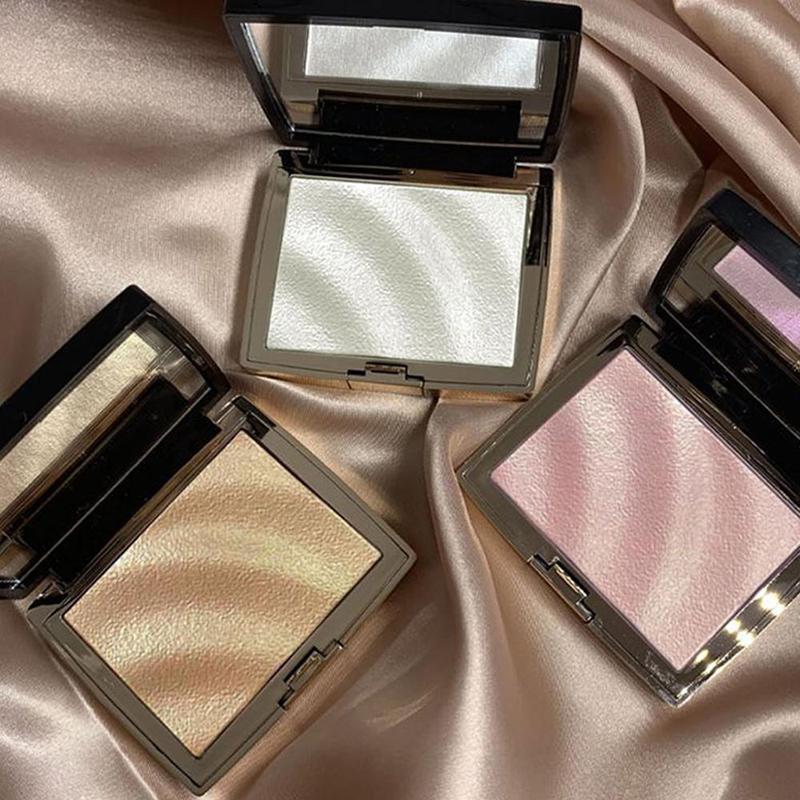 HOJO Highlighter Pallette Sparkling Solid Brightening Powder - TikTok Shop Philippines