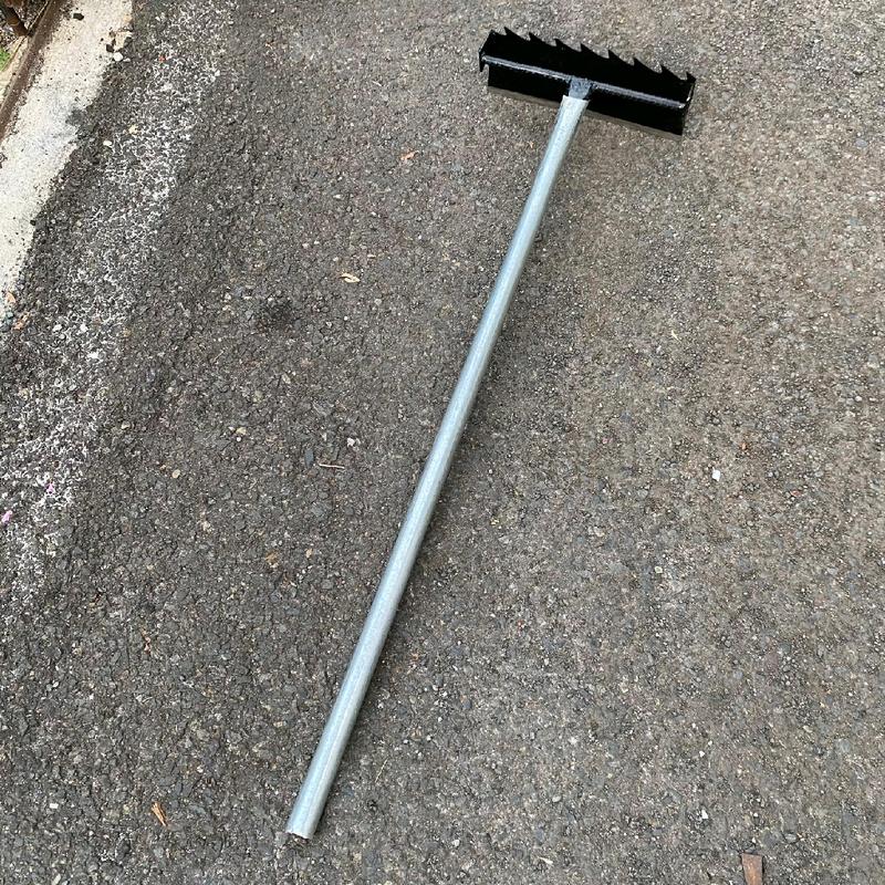 Garuk Cangkul Rumput liar bahan Gergaji super Tajam - Garuk Rumput ...