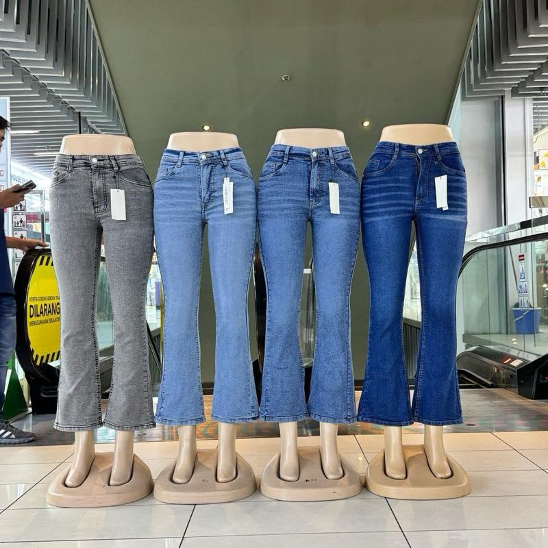 Premium Acid Wash Super Strechable Bootcut For Women Size 26-36 - TikTok Shop Malaysia