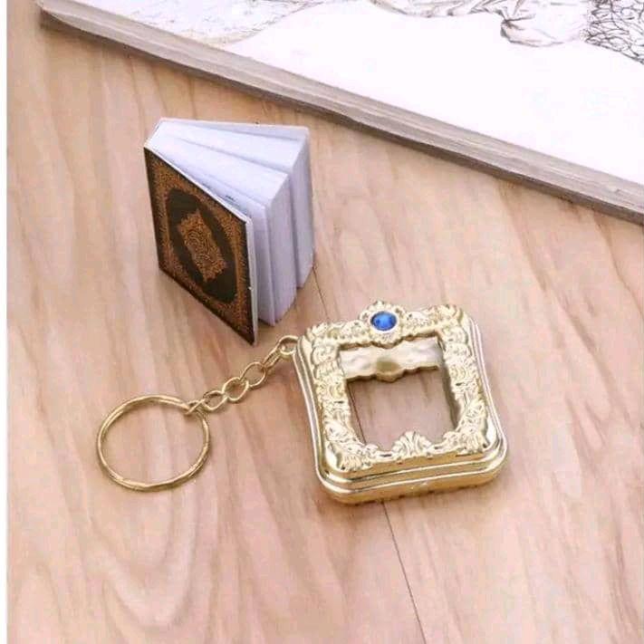 Rantai Kunci Mini Ark Quran Book Gift AL Quran Muslim Islami - TikTok ...