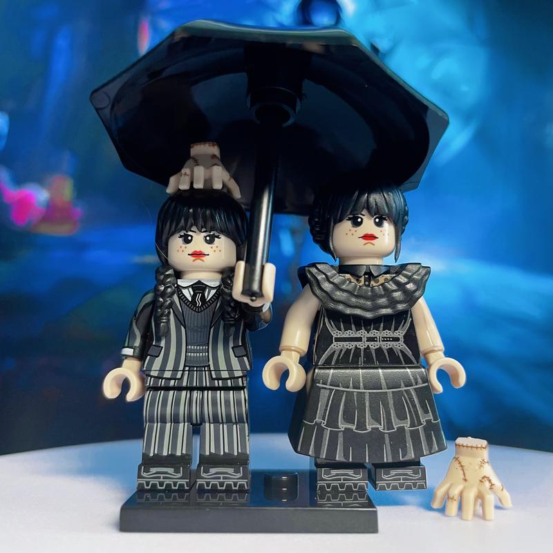 Building Blocks TV Show Wednesday Addams Mini Assembled Figures ...