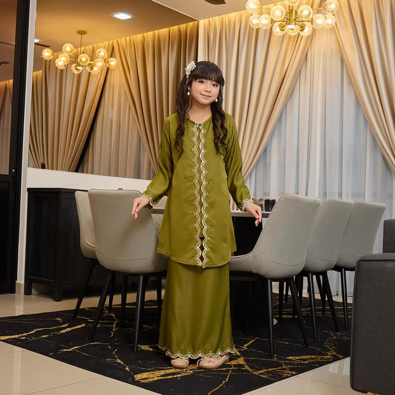 Butik Fareda Kebarung Sulam Sumayyah Kids Design 2025 - TikTok Shop ...