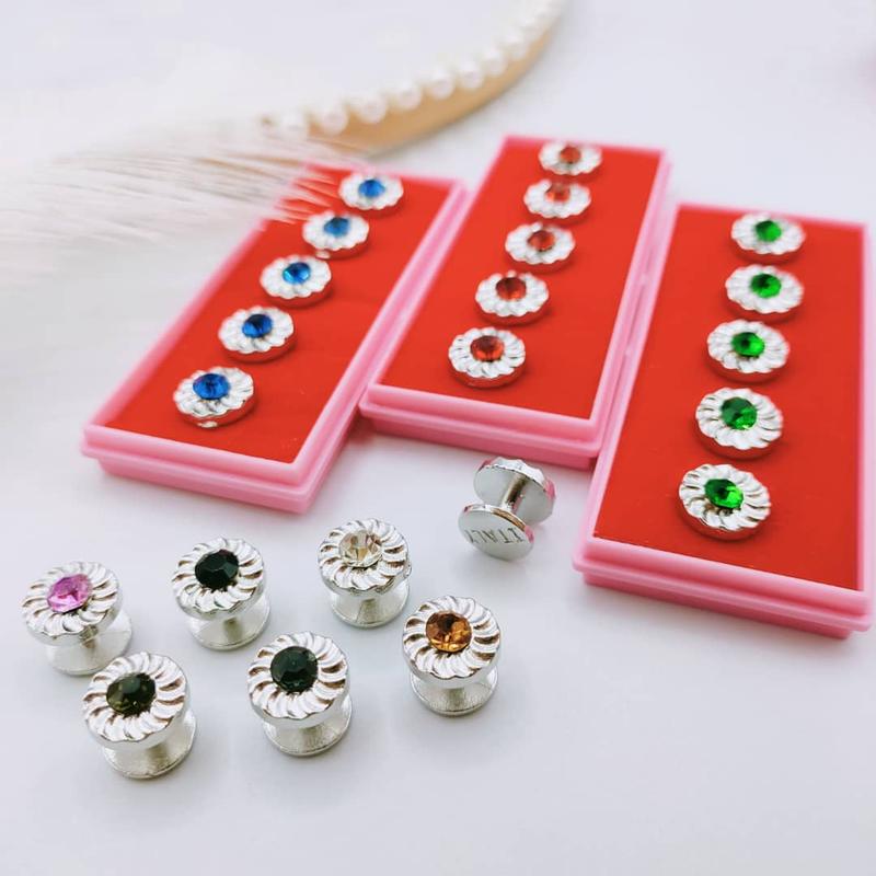 Butang Baju Melayu (1 box 5 biji) BT-M04 - TikTok Shop Malaysia