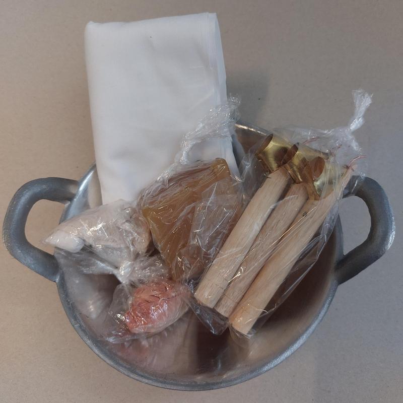 Paket Alat dan Bahan Batik Wajan, Canting, Kain, Malam, Soda ash dan ...