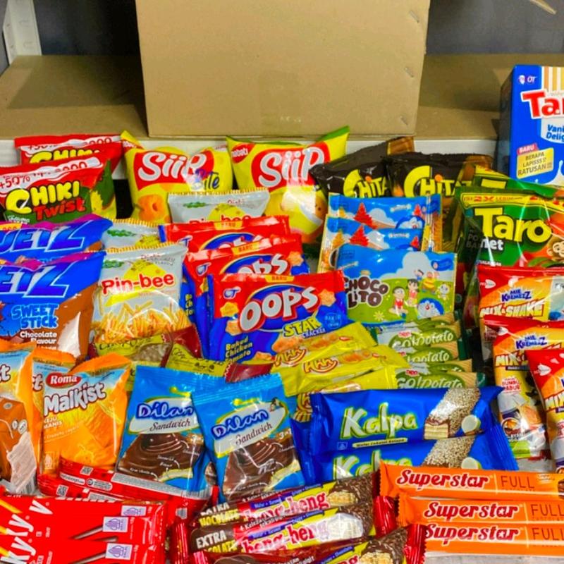 Paket Snack isi 80 pcs - Hamper Bingkisan Cemilan Snack - Paket - Shop ...