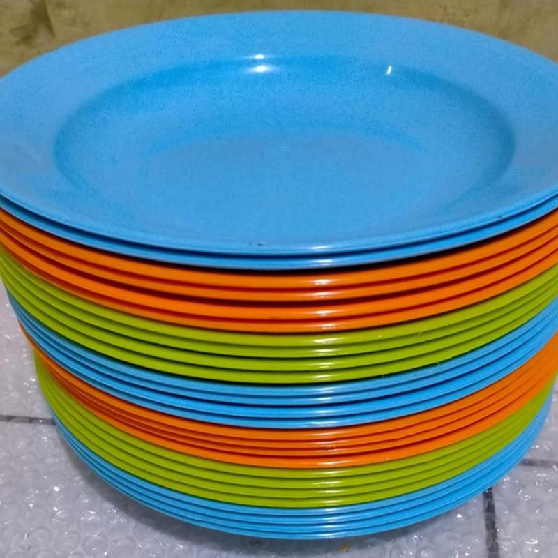 12 pcs 1 losin piring makan//piring palstik//piring warna - Shop ...