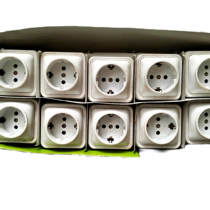 Stop Kontak Matsui MT-810 O.B. Arde Segi dan Seri Segi 6A, 250V dengan ...