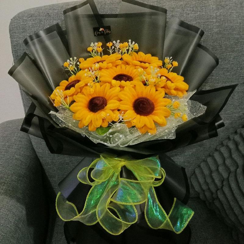 7pcs Fuzzy Wire Sunflower Bouquet - TikTok Shop Philippines