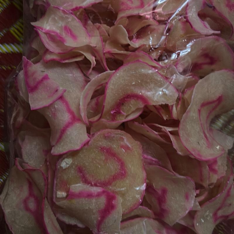 Kerupuk ubi merah putih Snacks - TikTok Shop Malaysia