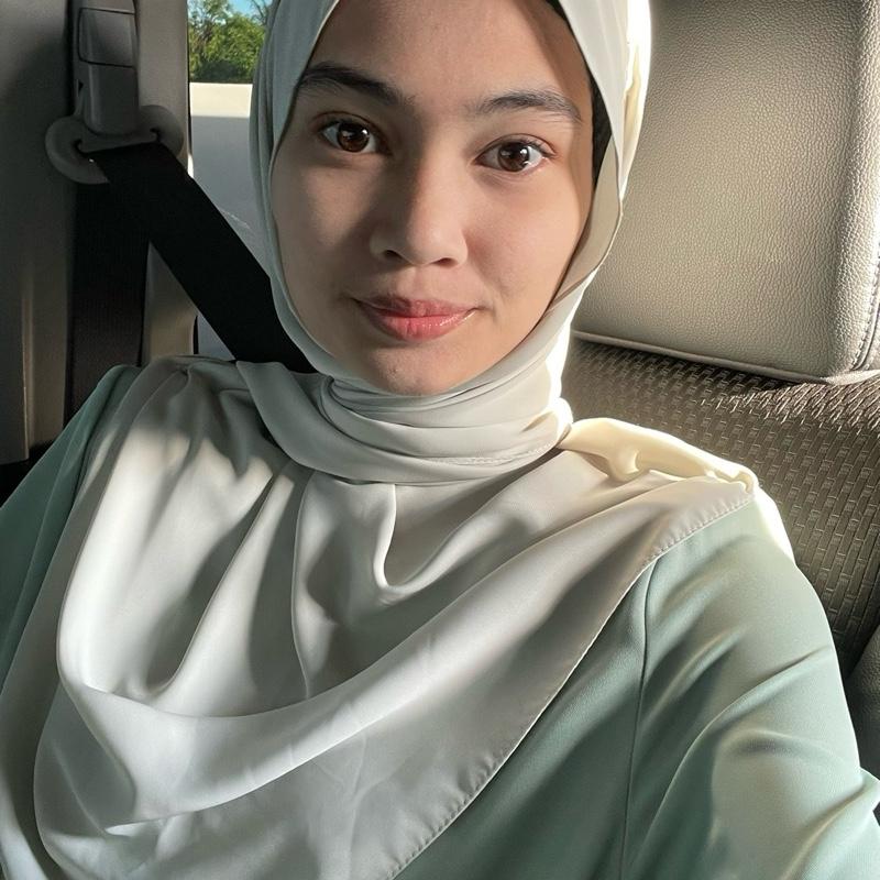 Shawl chiffon silk flowy Annisa scarves - TikTok Shop Malaysia