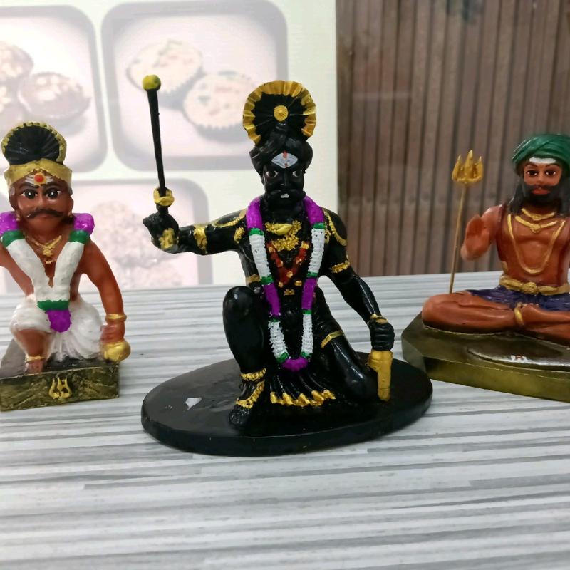 Muniswaran stone medium statue | 4 different variety | SUMIKUMARAN ...