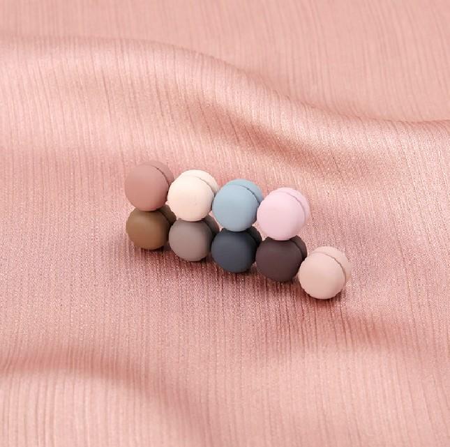 NEW BEAUTIFUL MAGNET BROOCH /STRONG - PAINTER DUST - MATT - TikTok Shop ...