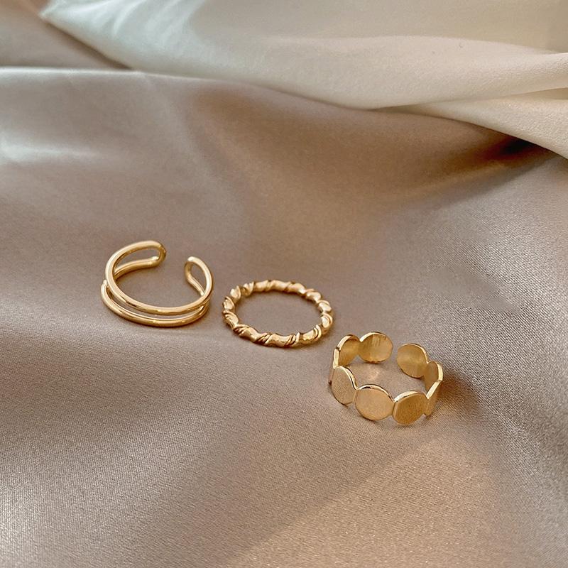 Miss July Three piece set of rings with a simple ring design - TikTok ...