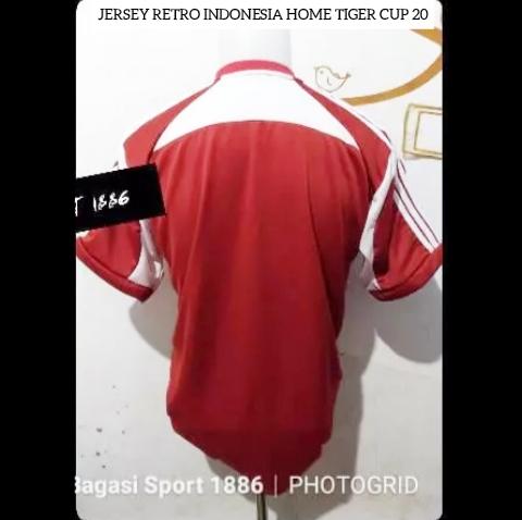 Jersey Baju Bola Timnas Tim Nasional Indonesia Indo Retro Lama - Shop ...