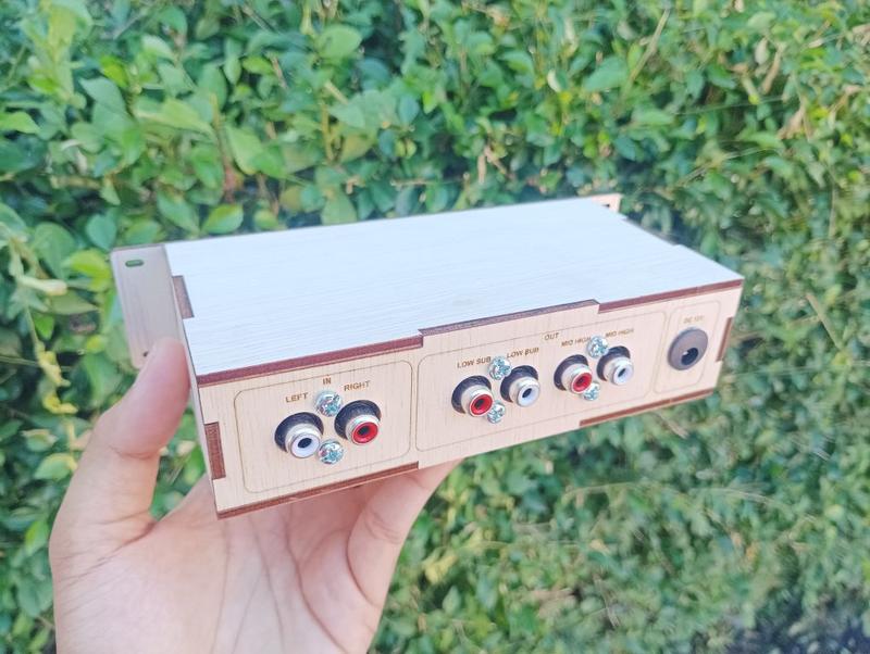Crossover Aktif 2 Way Low Sub dan Mid High 12 Volt DC Kontrol Pemisah ...