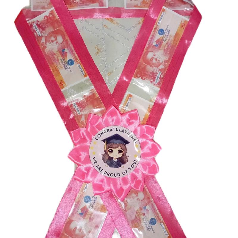 GRADUATION MONEY GARLAND FOR KIDS AND ADULTS - TikTok Shop Philippines