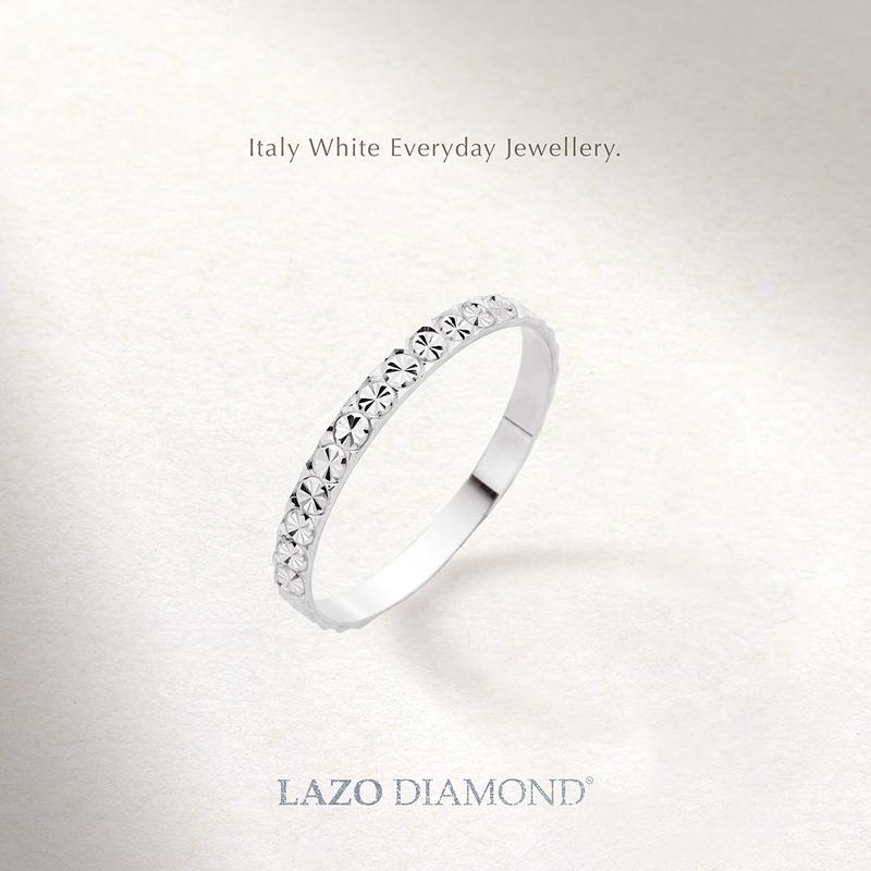 LAZO DIAMOND Everyday Minimalist Star-cut Ring in 9k White Gold ...
