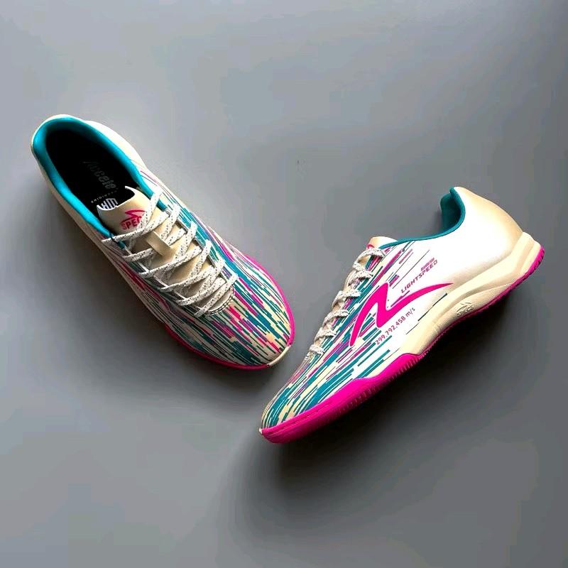 Sepatu Futsal Specs LightSpeed Reborn Invinity Pink Glo Frosty - Shop ...