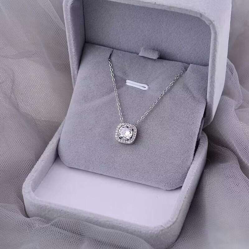 Sugar necklace for women, light luxury and niche design, wit - TikTok ...