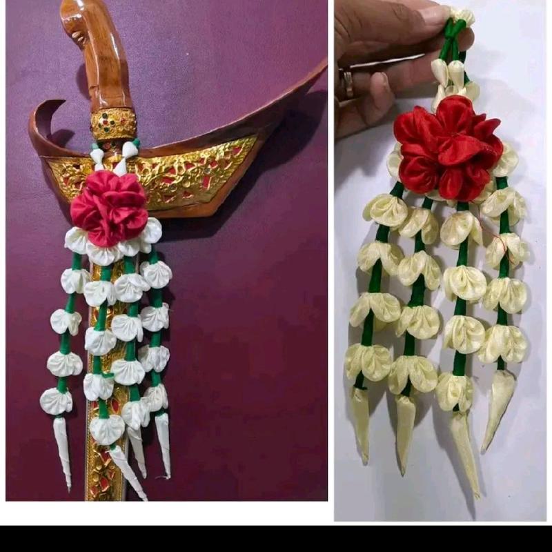 Melati Kolog Keris Aesoris Keris Melati Imitasi Dengan Hiasan Bunga
