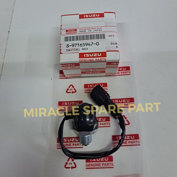 SWITCH ATRET MUNDUR ATRED SWITCH REVERSE ISUZU ELF NHR55 NKR66 NKR71 ...