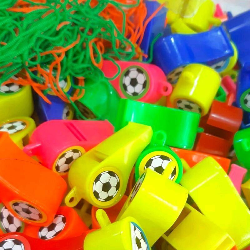 1 PACK isi 10 PCS MAINAN PLUIT BOLA / PELUIT BOLA / SEMPRITAN / MAINAN ...