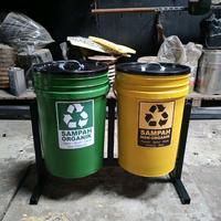 Jual Tong Ember 25Kg tong sampah ember dengan kaki besi - 2 ember ...
