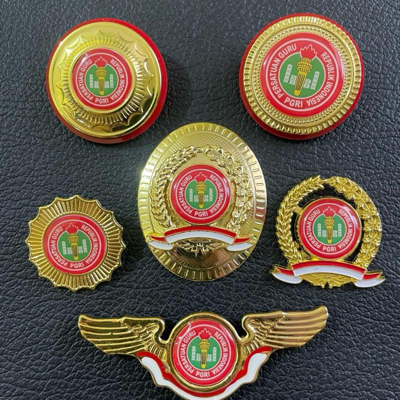 Pin PGRI Bros PGRI Emblem PGRI - Shop | Tokopedia