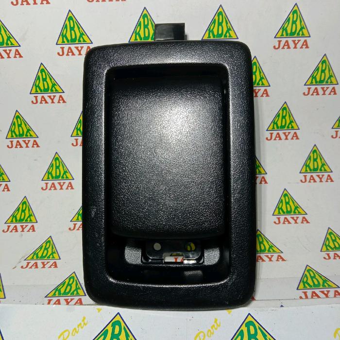 Jual Handle Handel Setelan Jok Bangku Belakang Innova Zenix Tipe G/Q Th ...