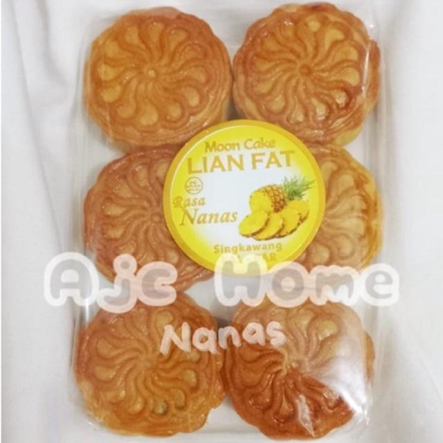 MOON CAKE LIAN FAT NANAS / MOONCAKE LIAN FAT NANAS / KUE BULAN - Shop ...
