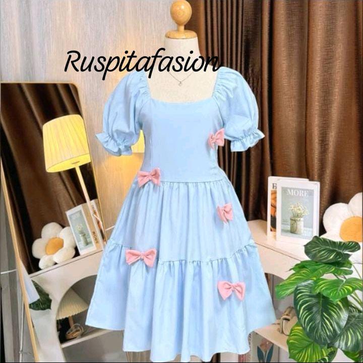 Dress Bunga Comel dengan Hiasan Miniatur dan Pola Kayu - Tops, - TikTok ...