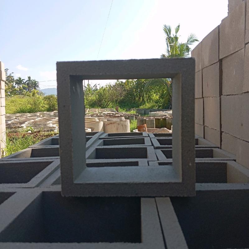 Roster Kotak 20x20x10cm Beton minimalis - Shop | Tokopedia