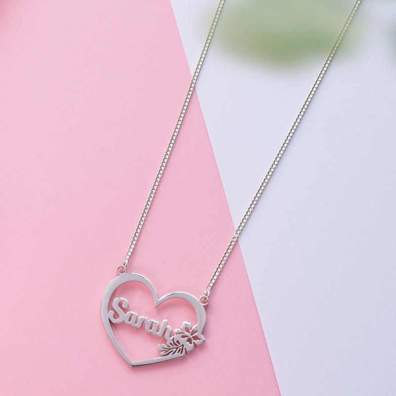 VENYSS RANTAI LEHER NECKLACE BUNGARAYA UKIR NAMA PERAK - TikTok Shop ...