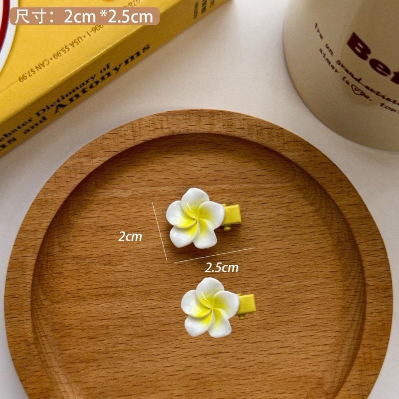 TINI & Co. Hair clip Bunga Viral 1pc each - TikTok Shop Malaysia