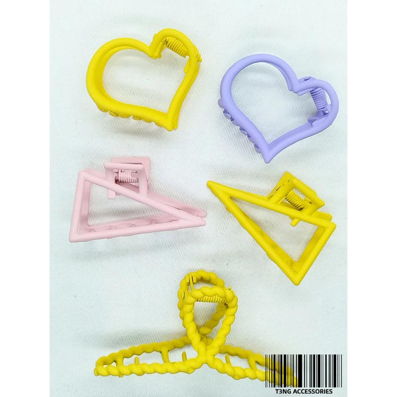 Sturdy Small Macaron Claw Clip with Excellent Quality - TikTok Shop ...