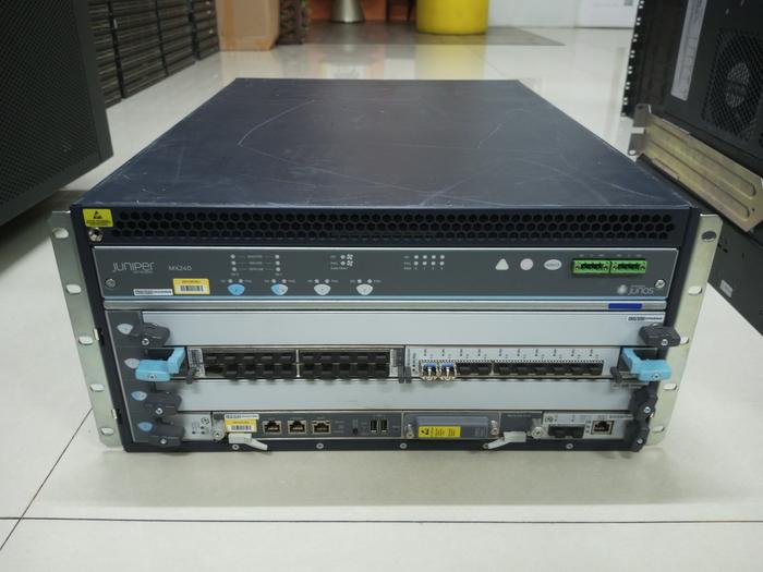Jual Juniper Networks MX240 bukan MX40 MX80 MX104 MX204 ASR 9001 - Kota ...