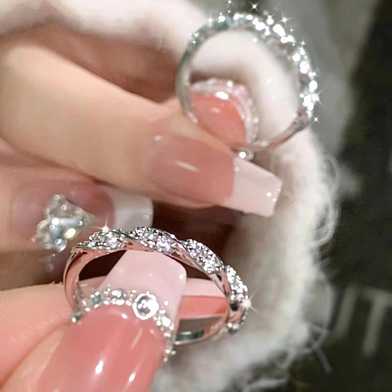 2025 New Star Shattered Diamond Women's Ring - TikTok Shop Singapore