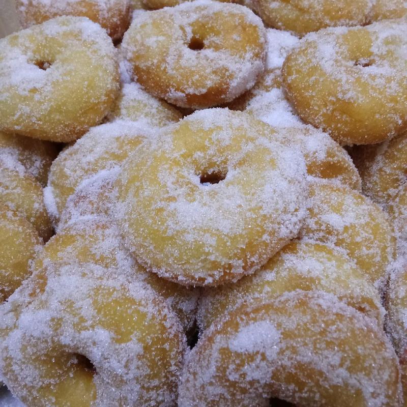 Donut Premium yang Enak dan Segar- Fresh, Frozen, Food - TikTok Shop ...
