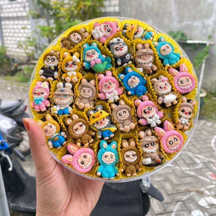 Jual Coklat karakter boneka labubu 750gr - Kab. Gresik - irza ...
